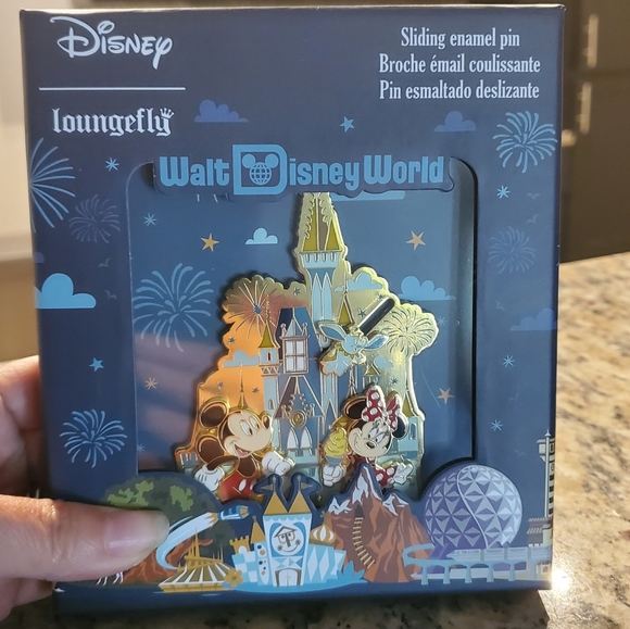 Disney Loungefly | Accessories | Loungefly Walt Disney World 5th ...